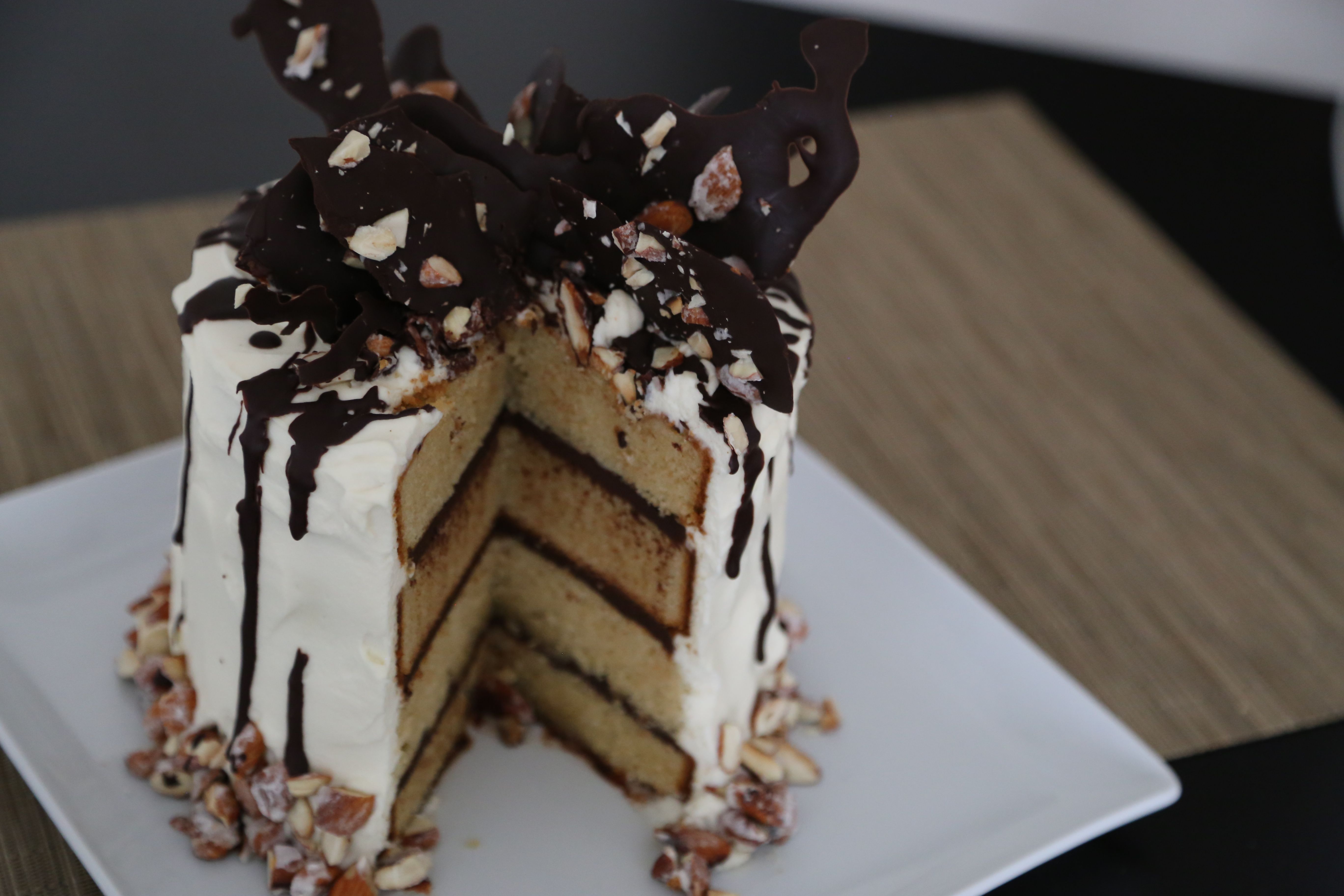 Almond Praline Cake with Mascarpone Frosting and Chocolate Bark – PETIT ...