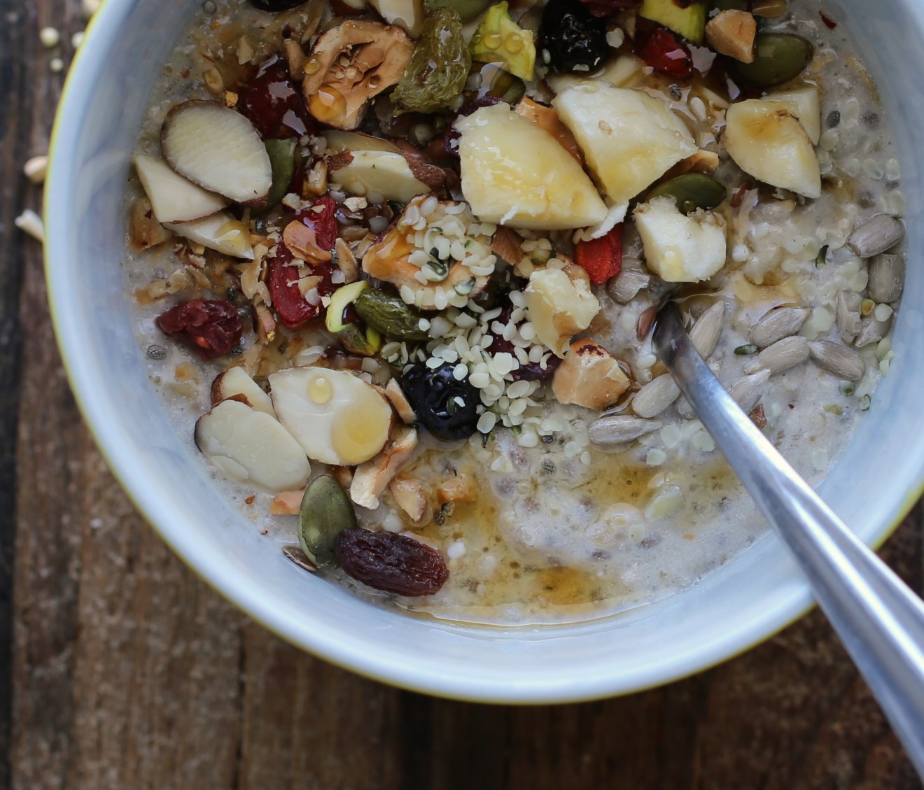Supergrains Porridge – PETIT WORLD CITIZEN